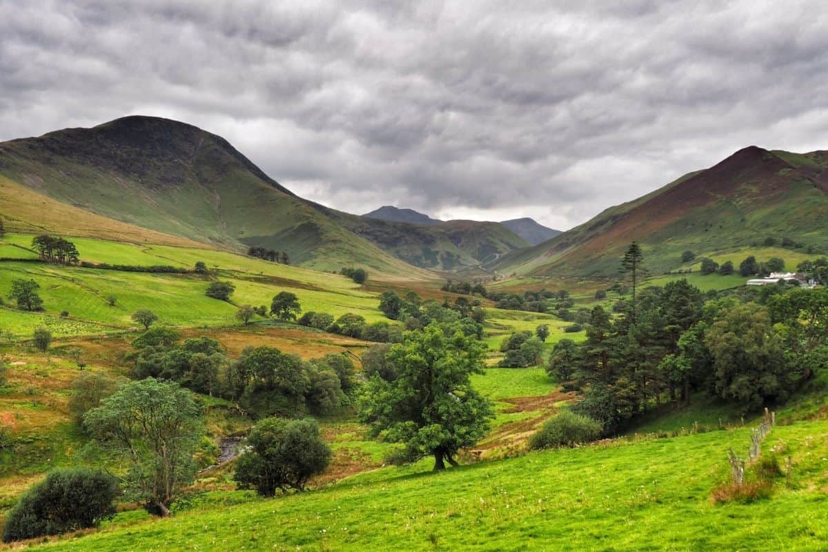 24 Beautiful Places to Visit in the Lake District - Helen in Wonderlust